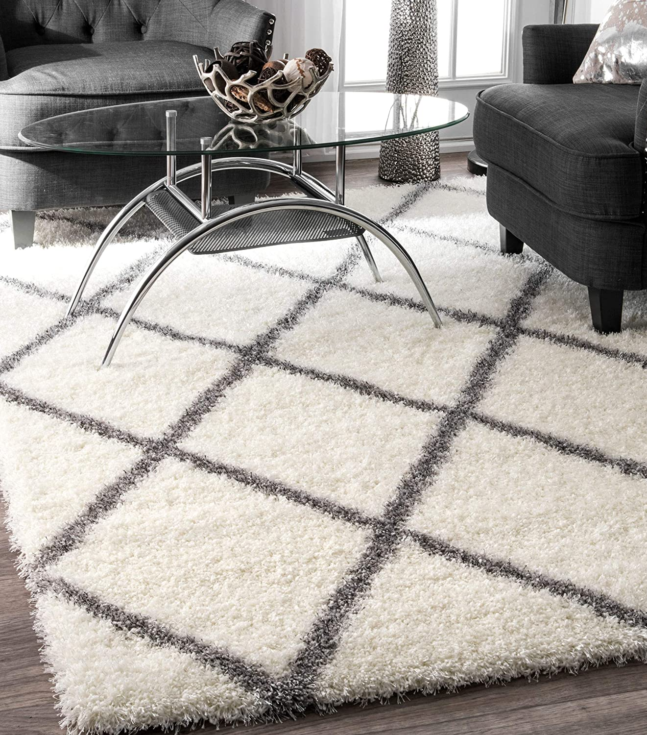 nuLOOM + Plush Shag Rug, 4′ x 6′
