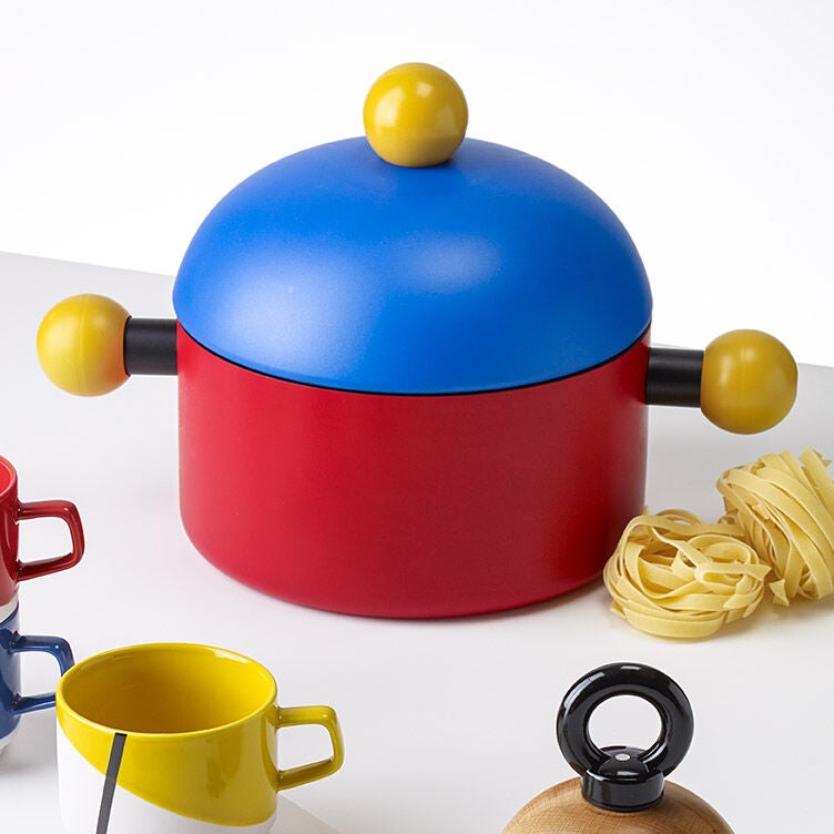 MoMA + Bubble Casserole Pot