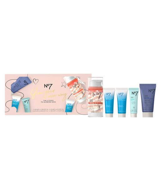 No7 + No7 Glow Your Own Way Christmas Gift Set