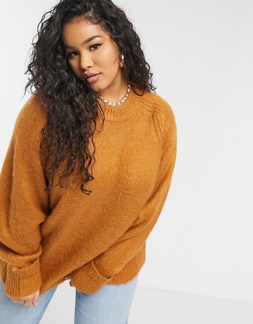 ASOS DESIGN Curve + Curve Oversized Jumper In Brushed Yarn