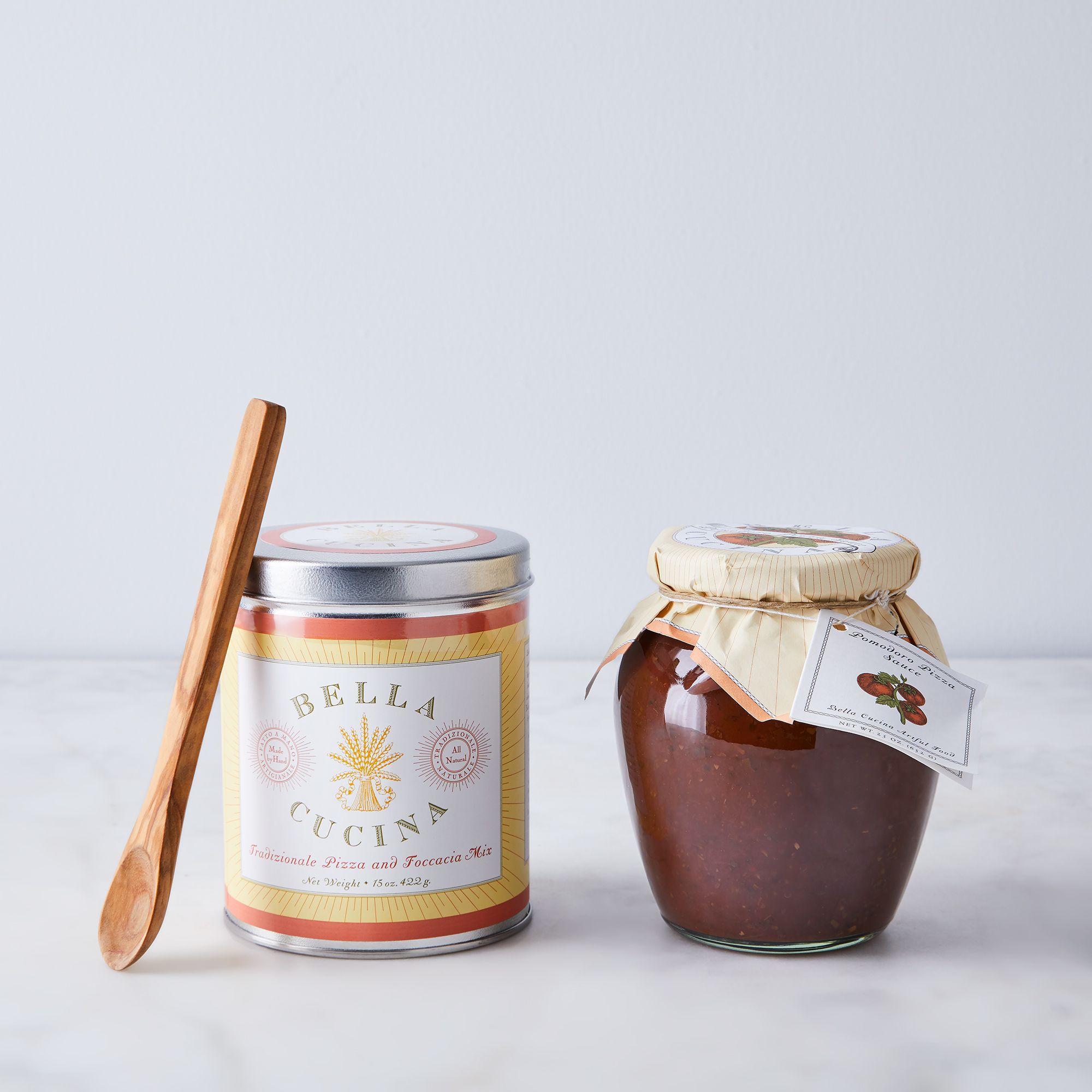 Bella Cucina + At-Home Pizza Making Kit