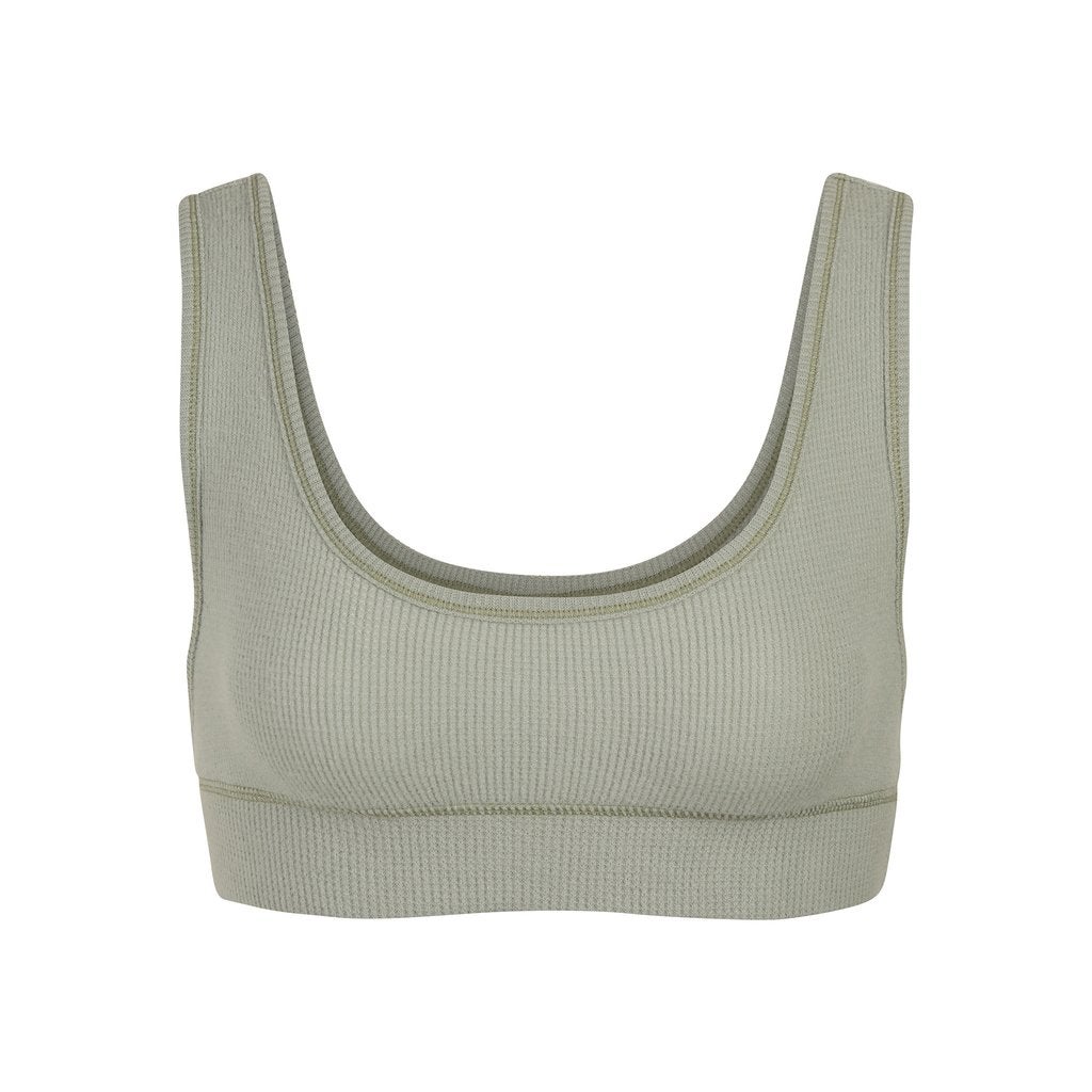 Skims + WAFFLE SCOOP BRA