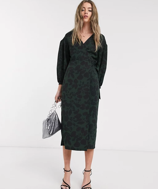 Topshop Now at Asos; 25% Off With Code NEW2THEFAM