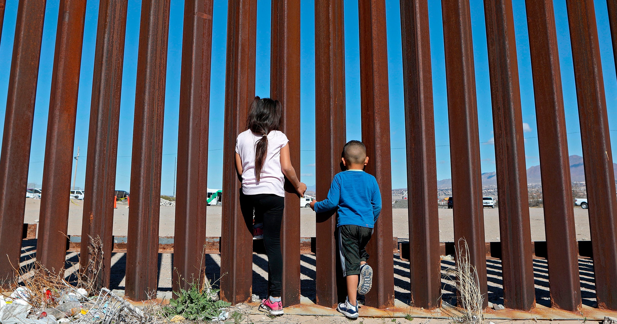 Migrant Children Without Parents Being Held At Border