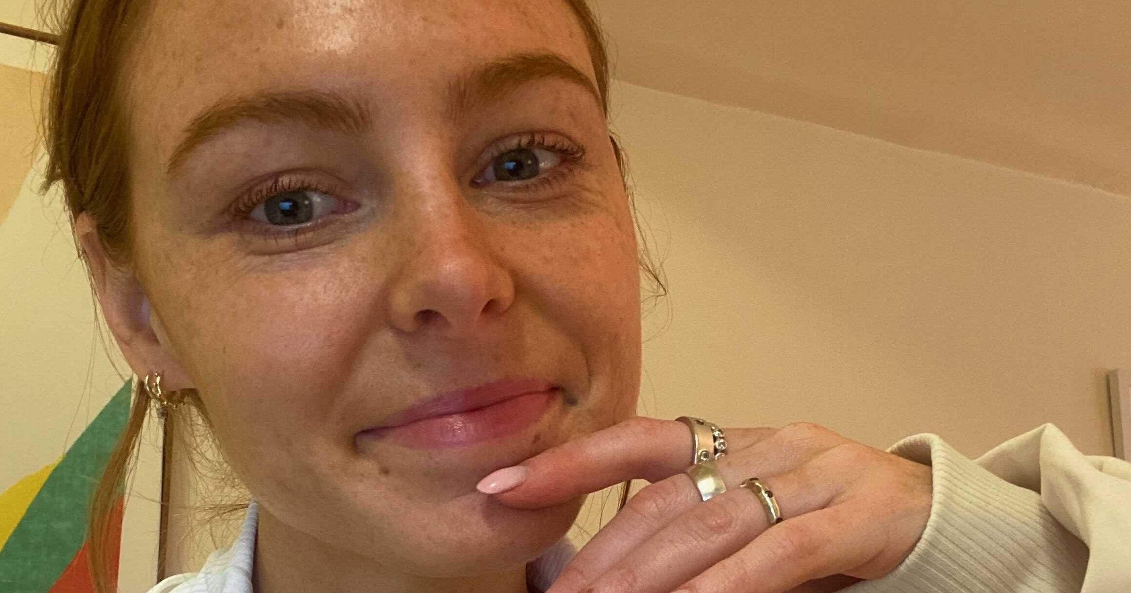 Browtox Eyebrow Shaping With Tweezer For Lift & Tint