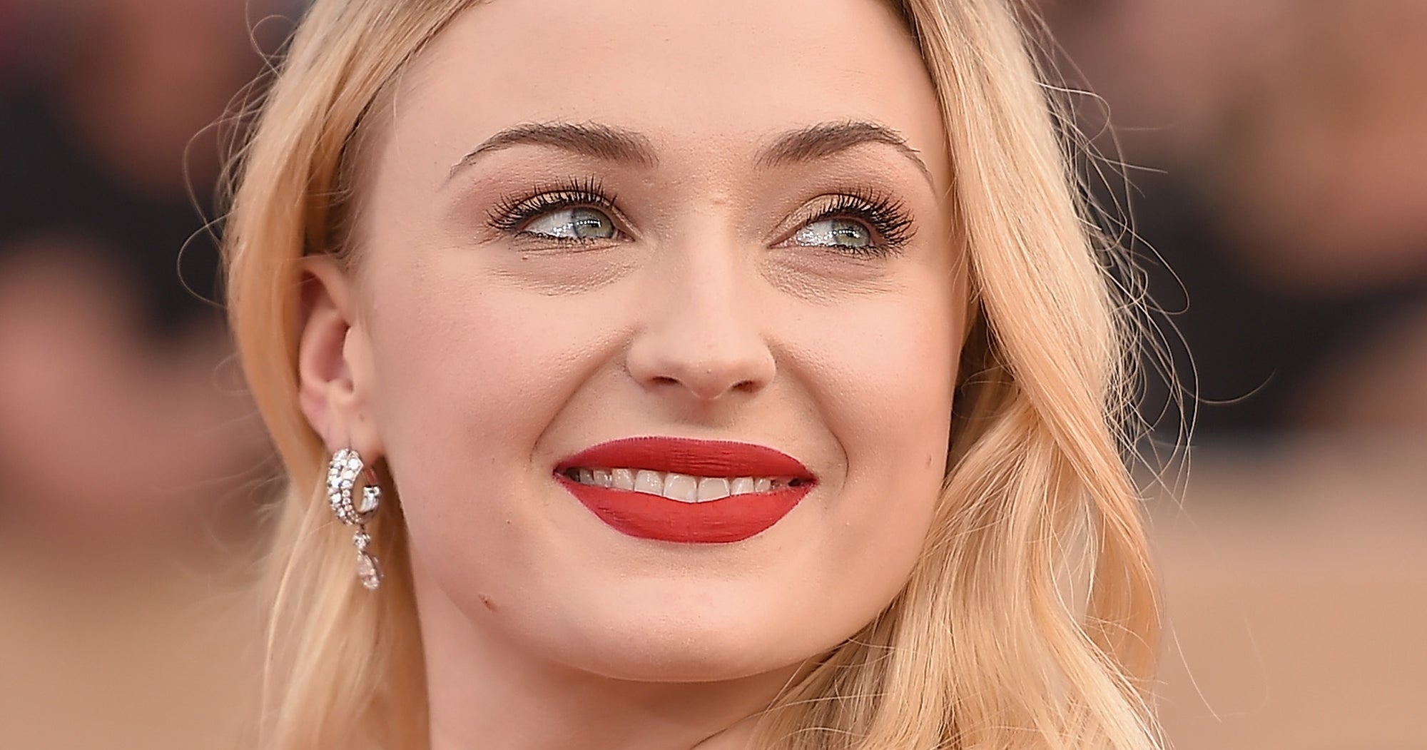 Sophie Turner Dyes Hair From Blonde To Red In New Photo
