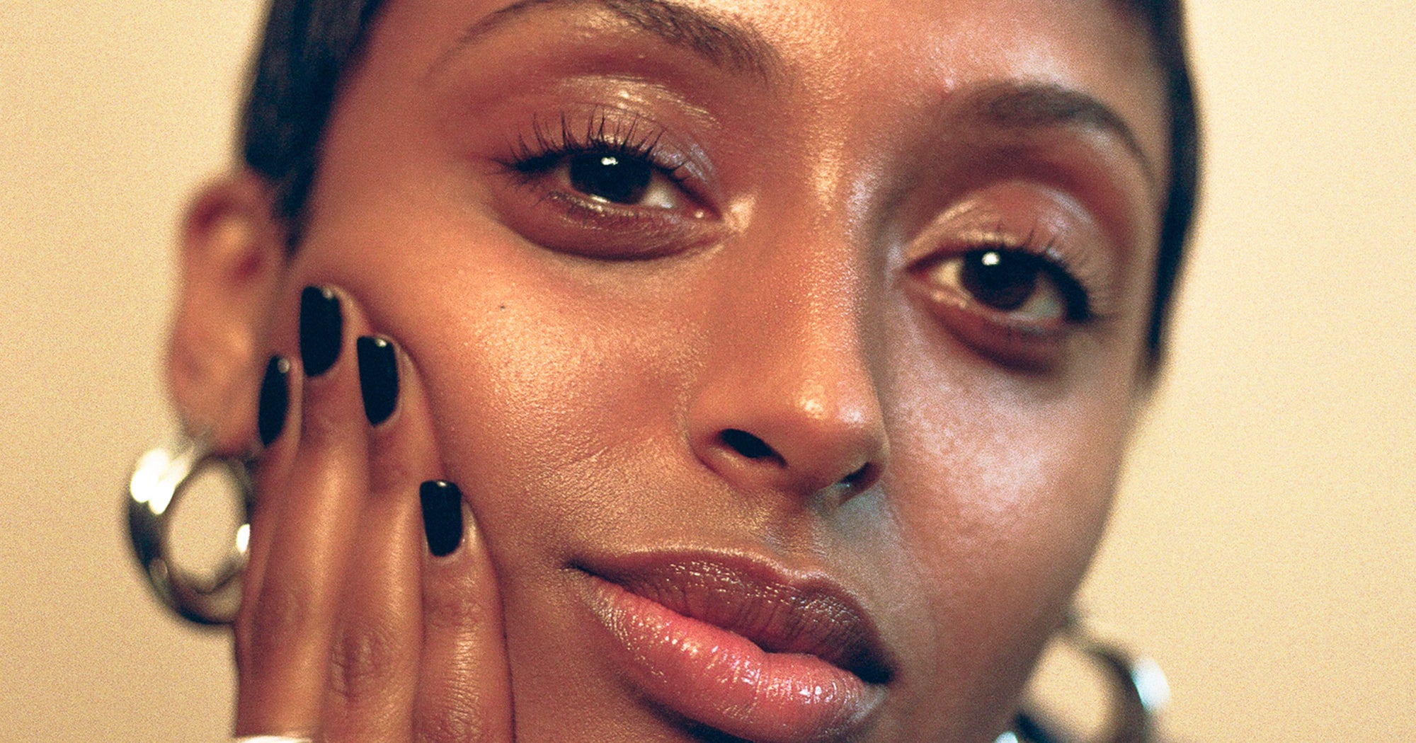 How To Make Your Lips Bigger Naturally: Best Products