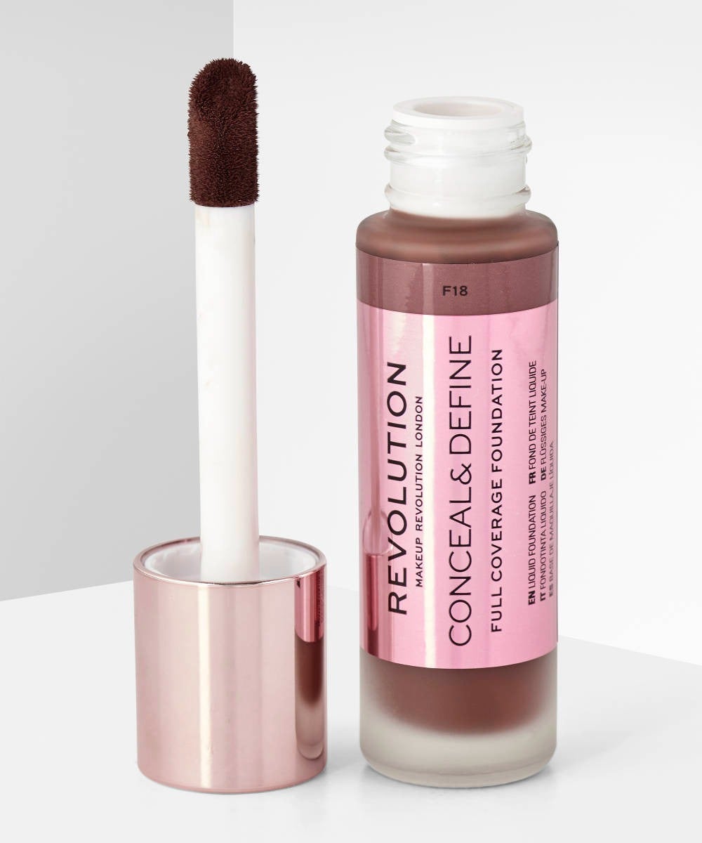 Makeup Revolution + Conceal and Define Foundation
