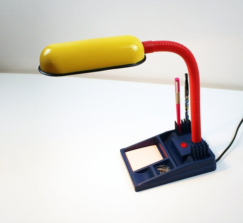 kuladot + Memphis style post-modernist bendy desk tidy with lamp ...