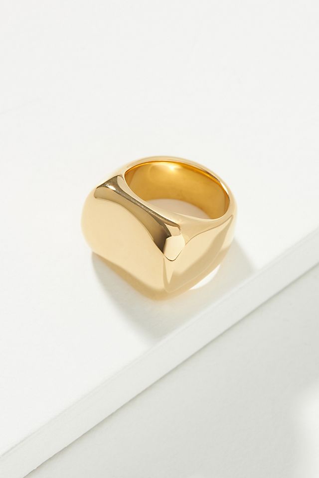 Soko + Statement Ring