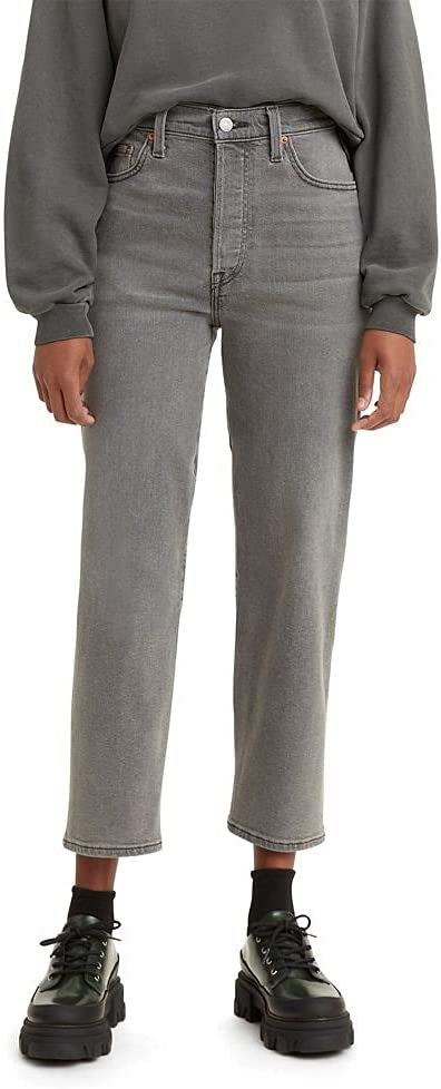 Levi’s + Ribcage Straight Ankle Jeans