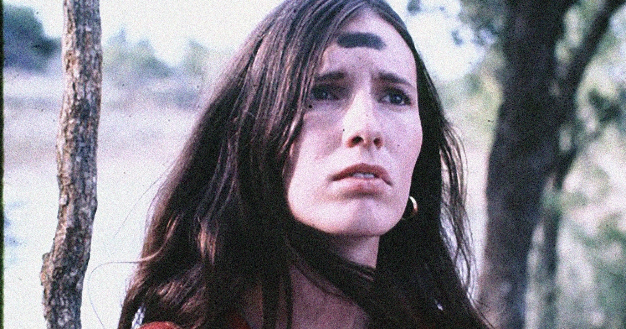 These Photos Explore Women Fleeing Cults