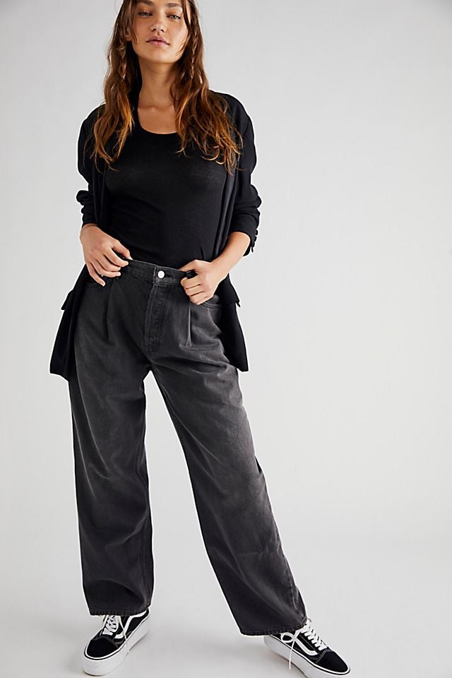 MOTHER + Snacks! Pleated Fun Dip Puddle Jeans