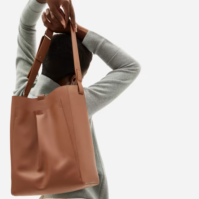 Everlane + The Italian Leather Studio Bag