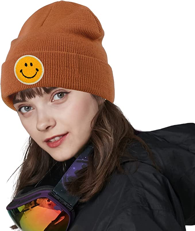 lycycse + Women Knit Smiley Face Embroidered Beanie