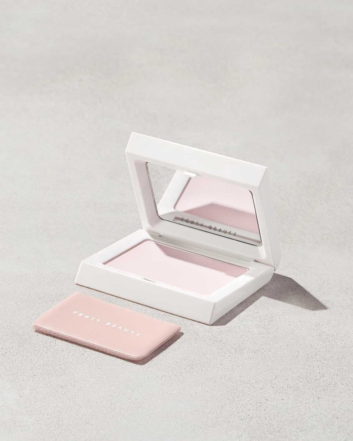 Fenty Beauty + Invisimatte Instant Setting + Blotting Powder
