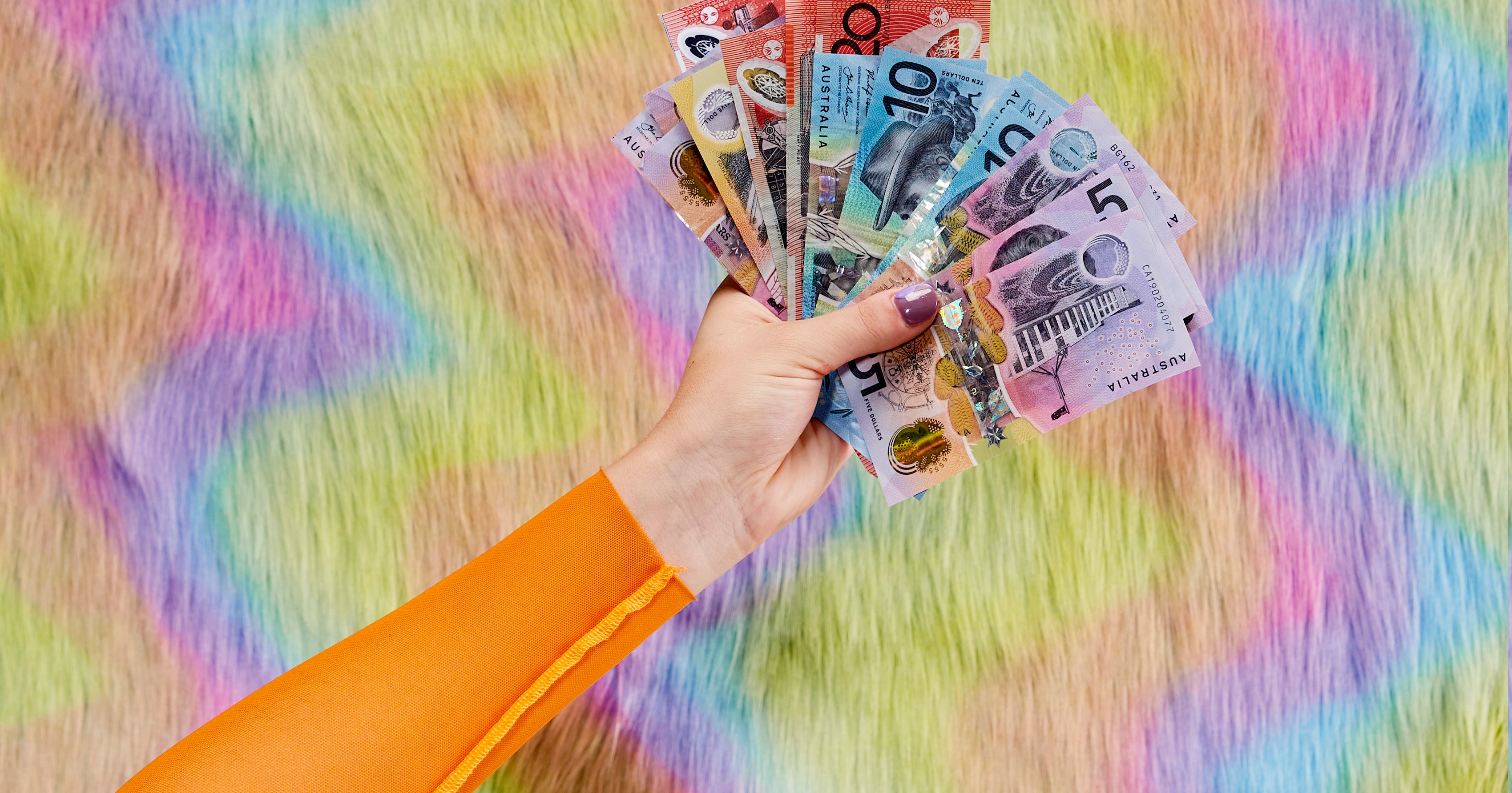 8 Women On Their Gift Giving Budgets