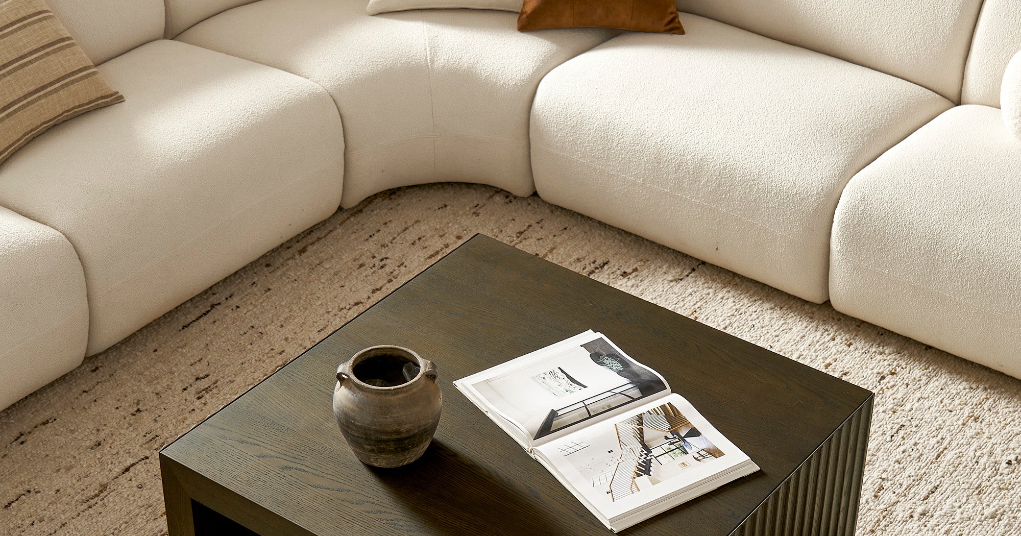 5 Modern Home Decor Must-Haves for Stylish Living