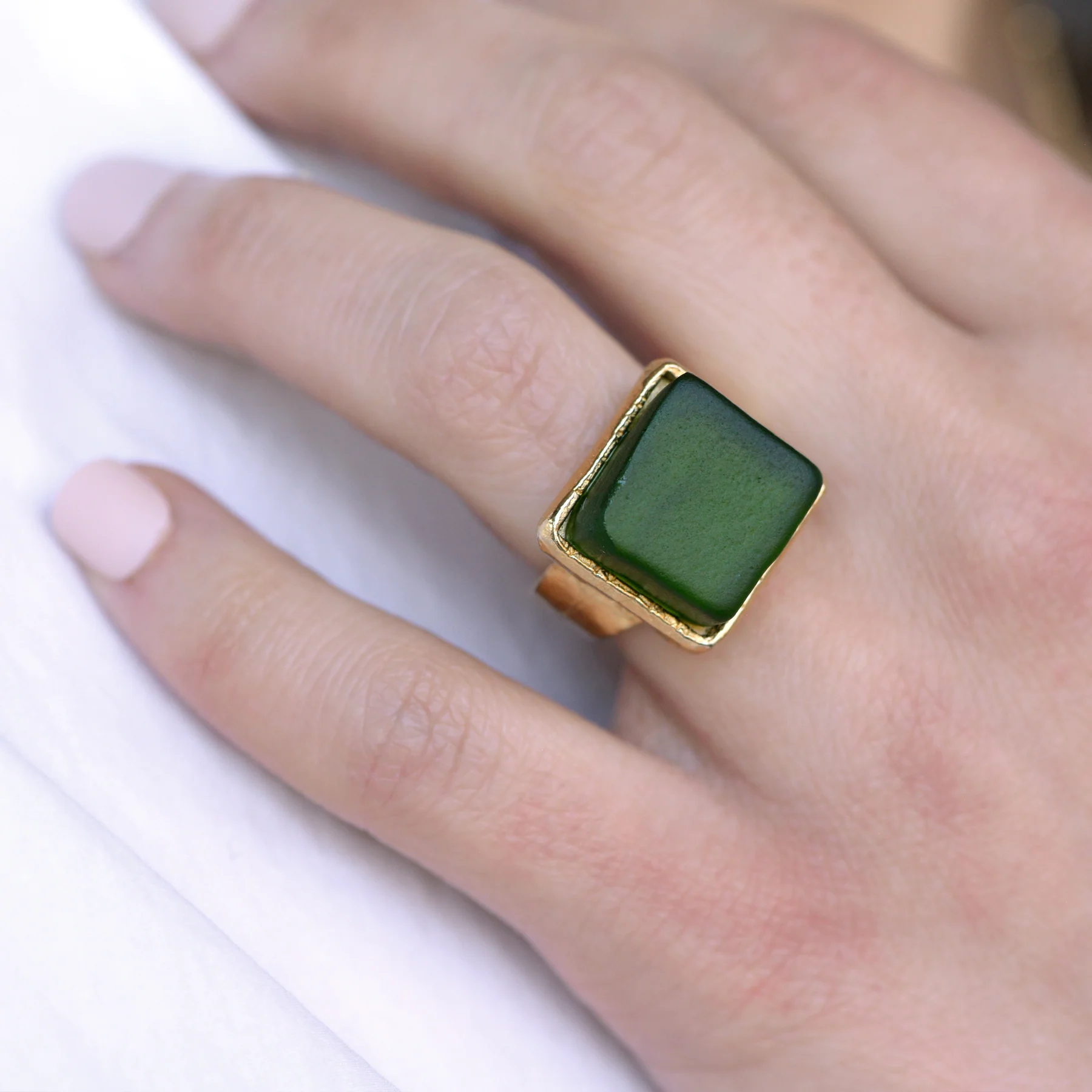 Smart Glass Jewelry + Cube Gold Ring