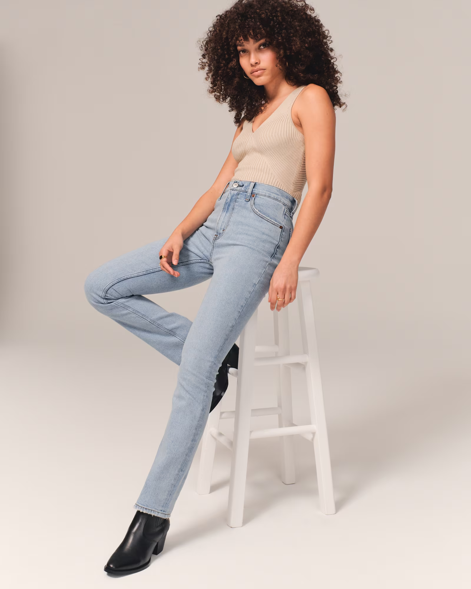 Abercrombie + Ultra High Rise 90s Slim Straight Jean