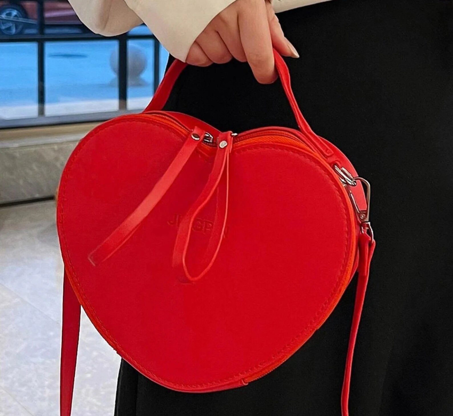 YOUloVebag + Heart Handbag