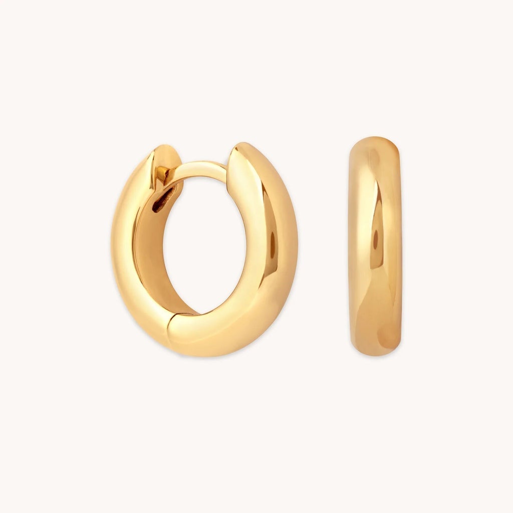 Astrid & Miyu + Bold Small Hoops in Gold
