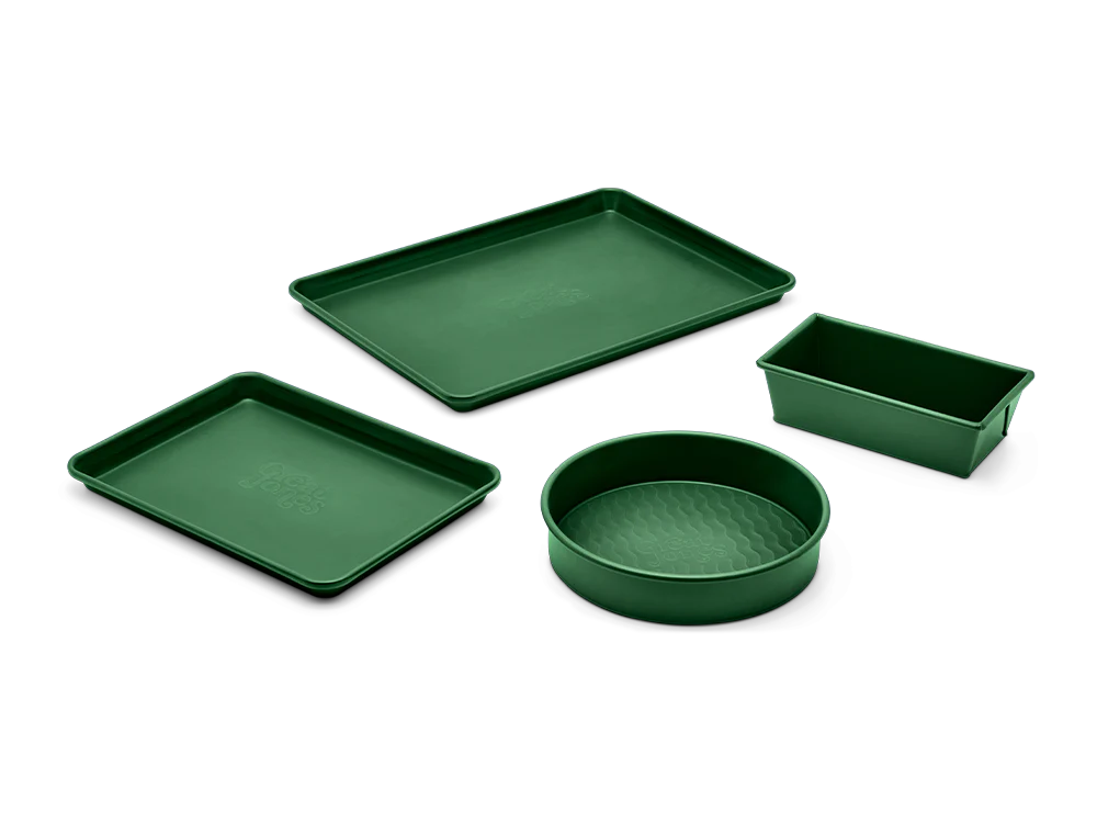 Great Jones + Easy Bake Pan Set