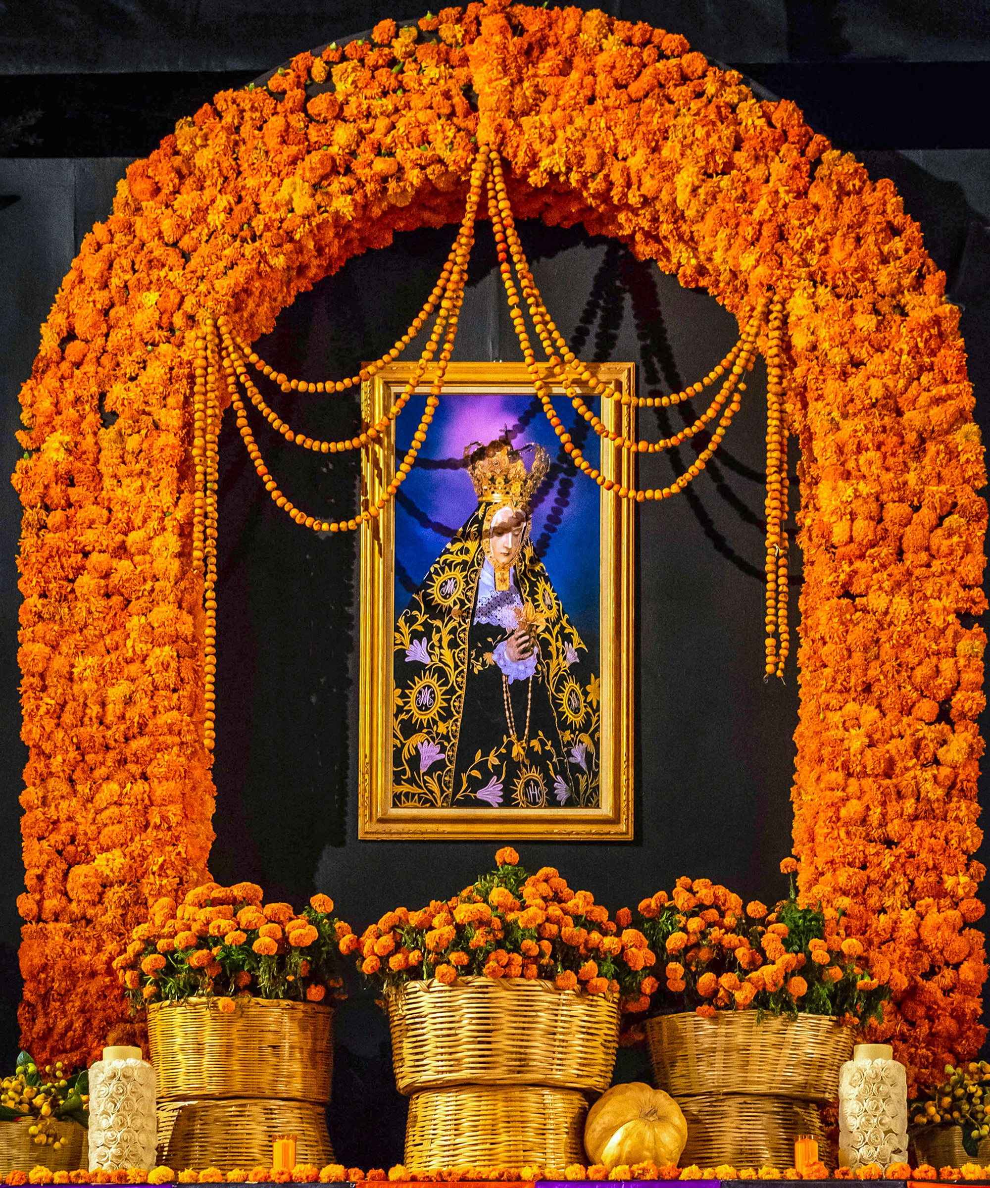 Marigolds In Mexican Art The Aztec Marigold | Glasstire