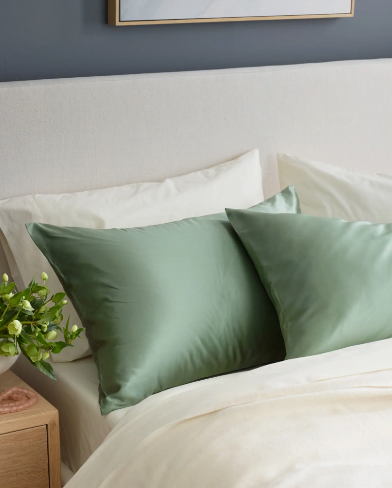 Quince + 100% Mulberry Silk Pillowcase