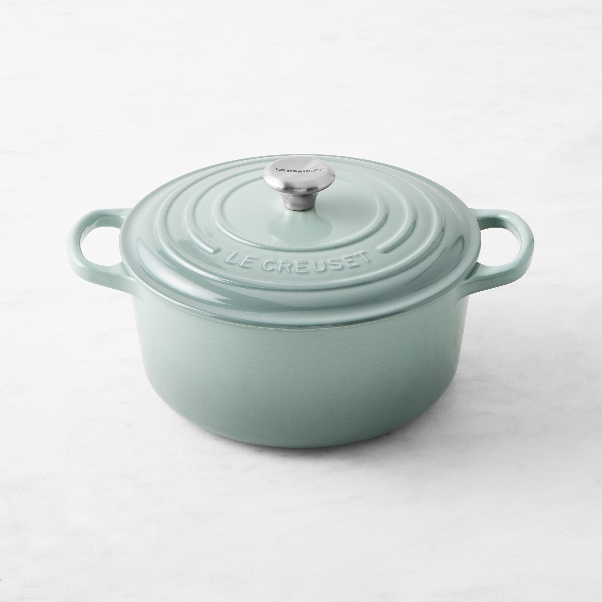Le Creuset + Le Creuset Signature Enameled Cast Iron Round Dutch Oven ...