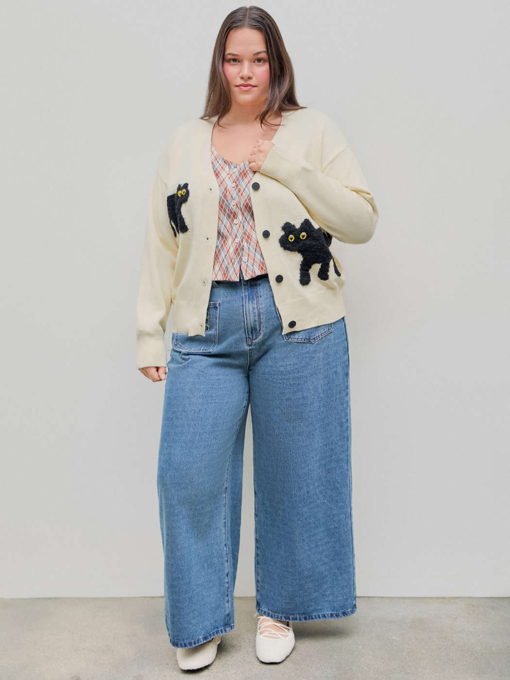 Cider + V-Neck Cat Button Knitted Cardigan