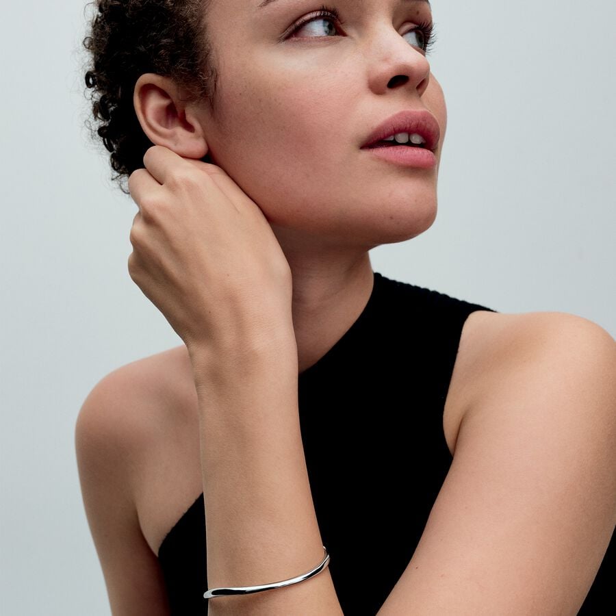 PANDORA + Organically Shaped Bangle