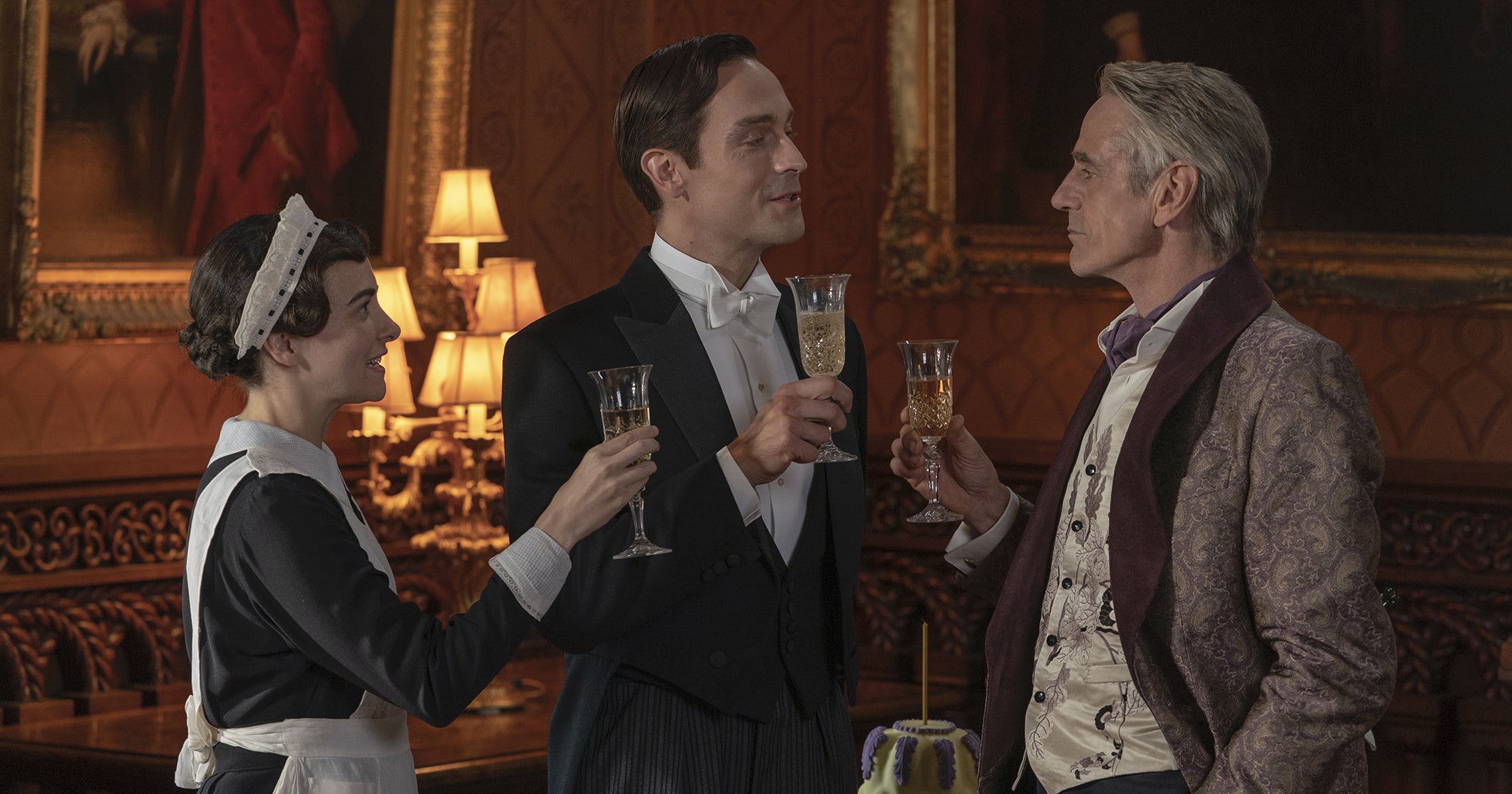 Watchmen Male Nude Scene: Tom Mison Body Double?