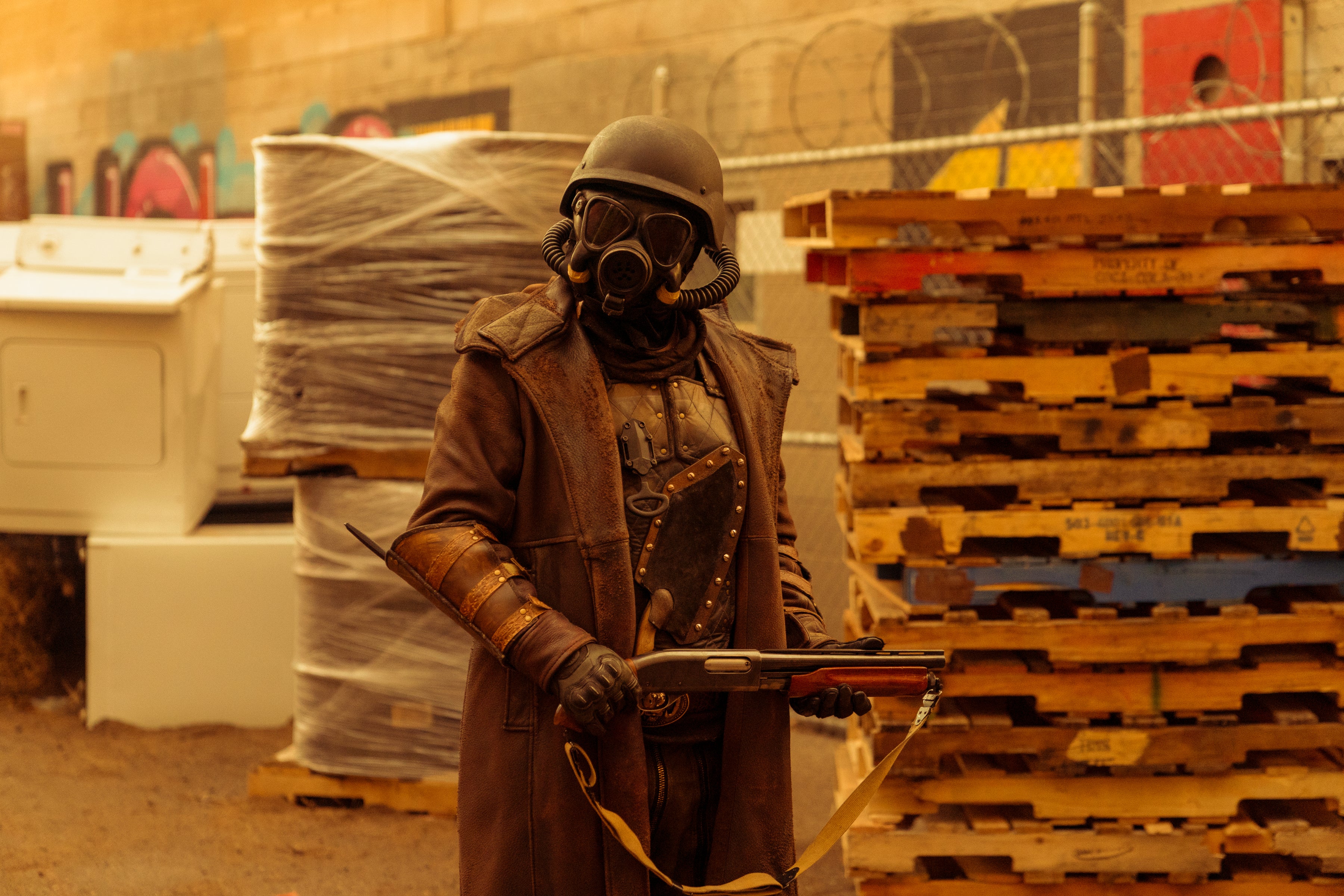 The antagonist of Netflix's Daybreak reminds me of the NCR riot armor ...