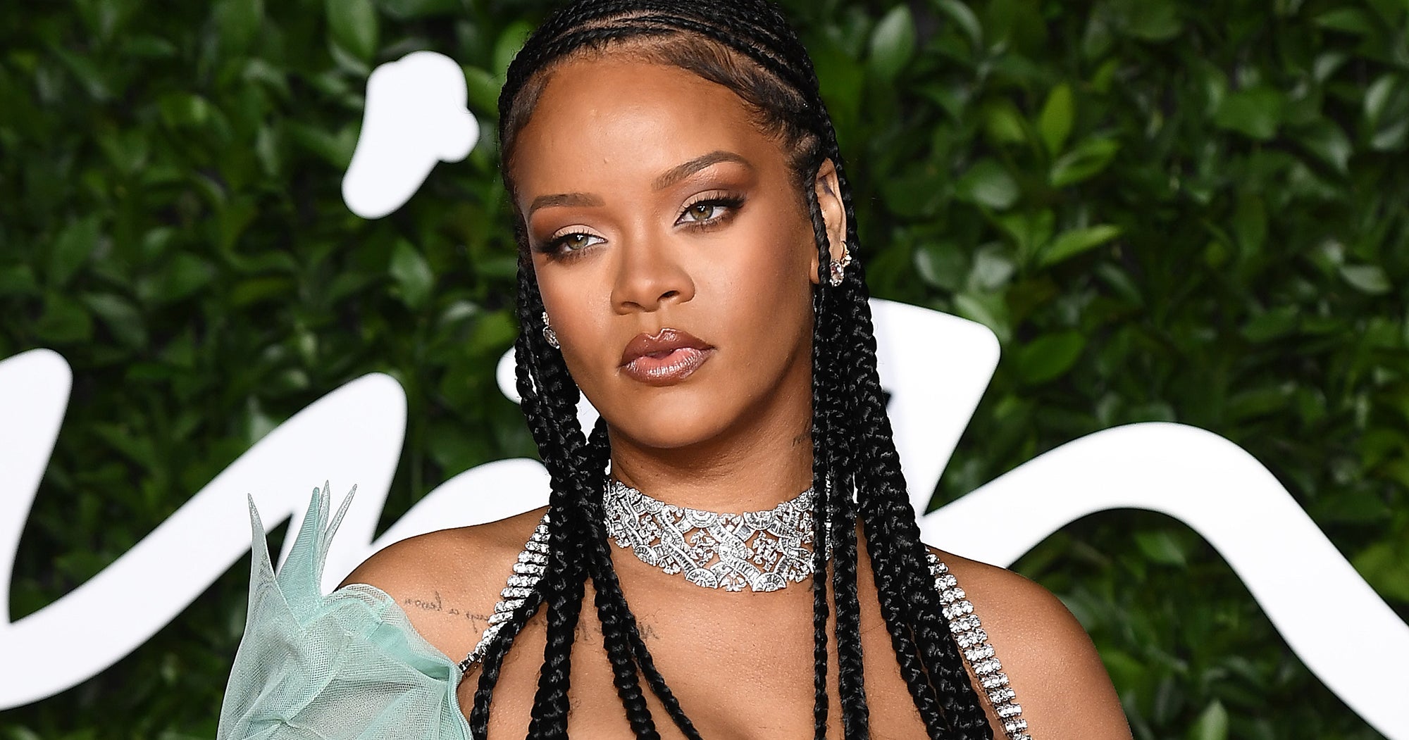 Rihanna Wore Cornrow Braids To British Fashion Awards