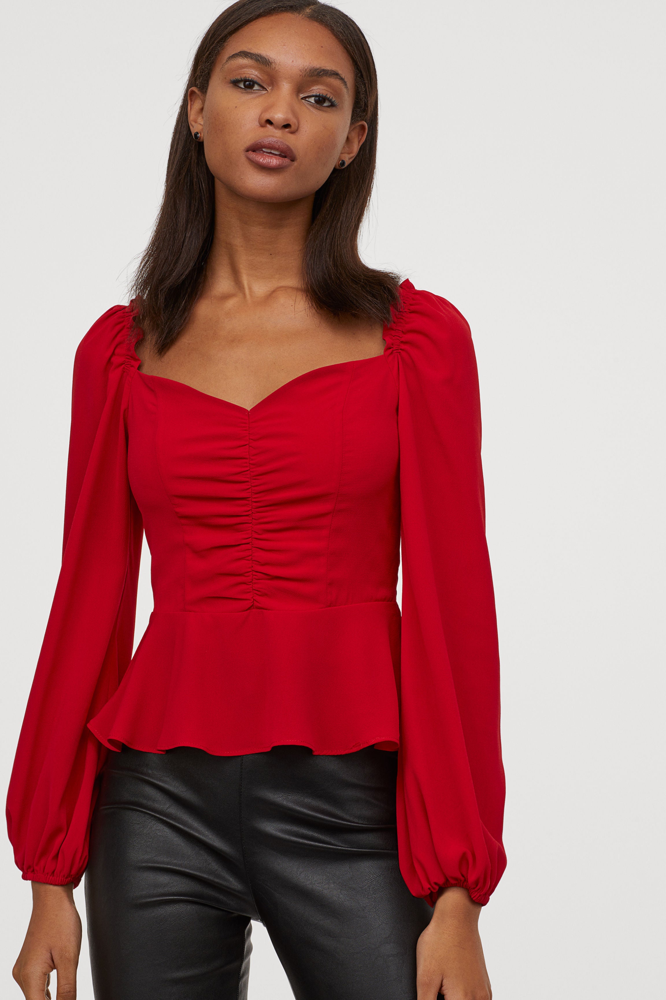 H&M + Ruffled Crêped Blouse