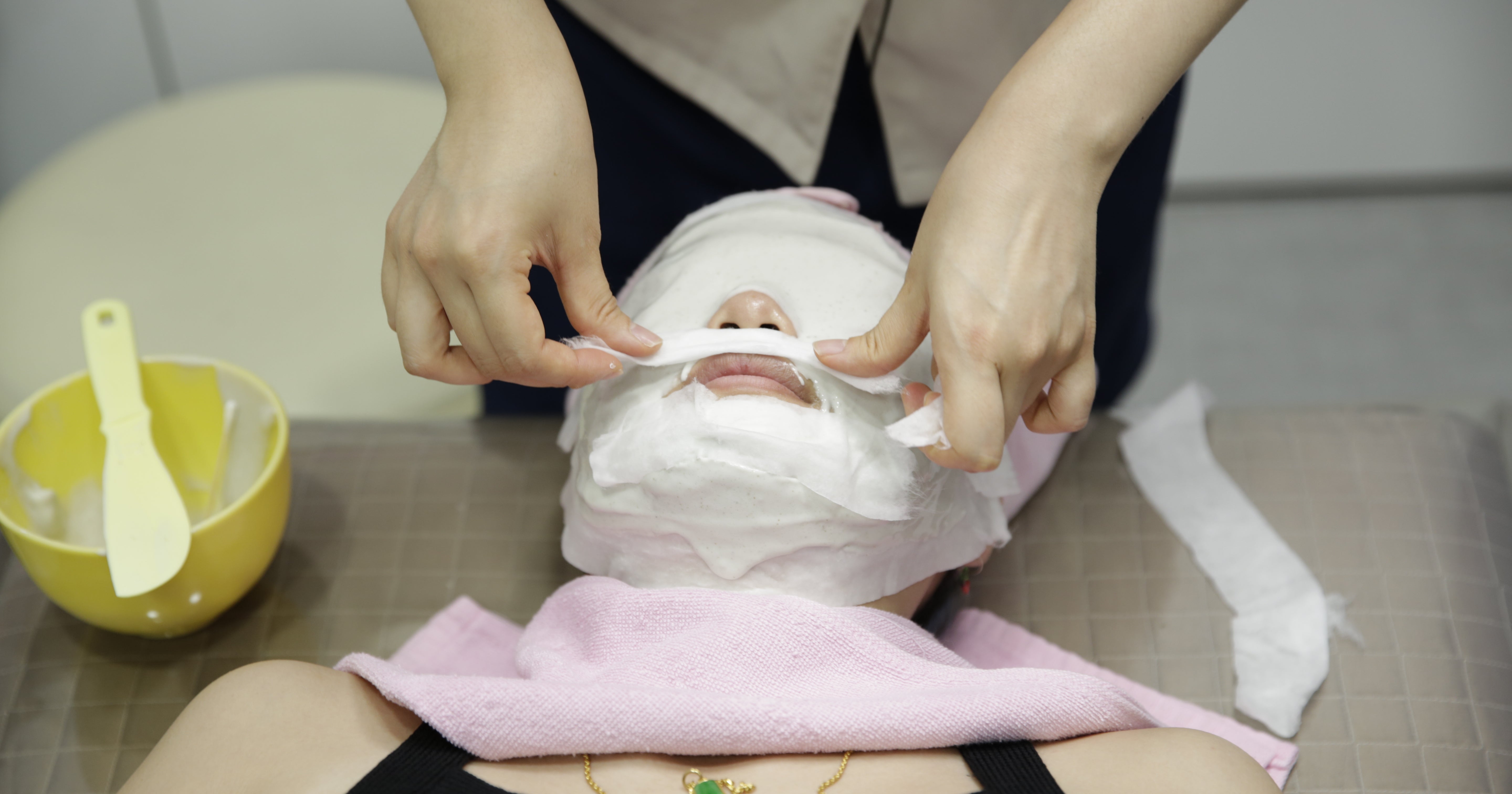 I Got A Glass Skin” Facial In South Korea