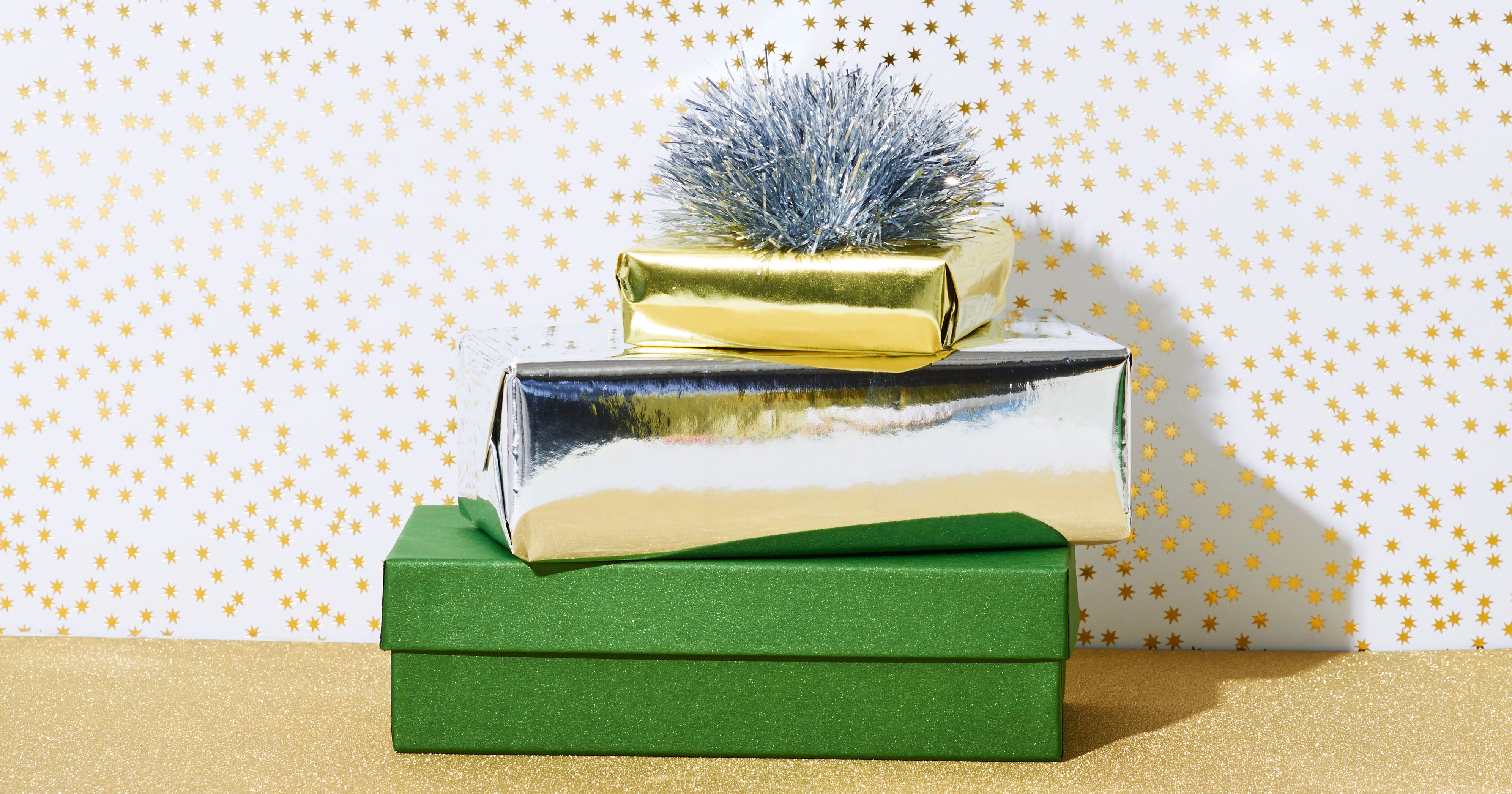 We Tried The Gift Wrapping Paper Hack From Viral Video we-tried-the-gift-wrapping-paper-hack-from-viral-video