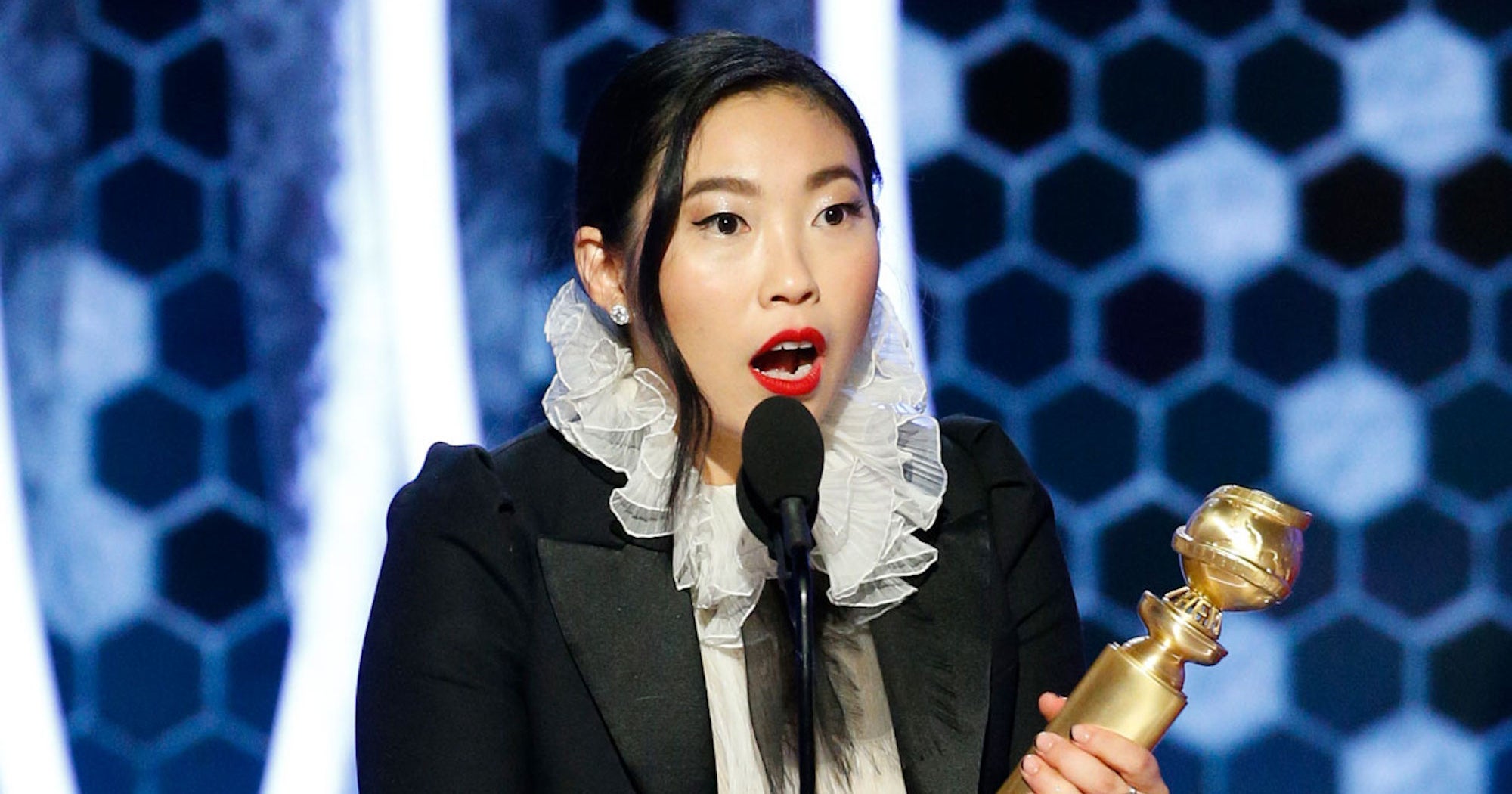 Awkwafina Farewell Golden Globes Win Just Made History
