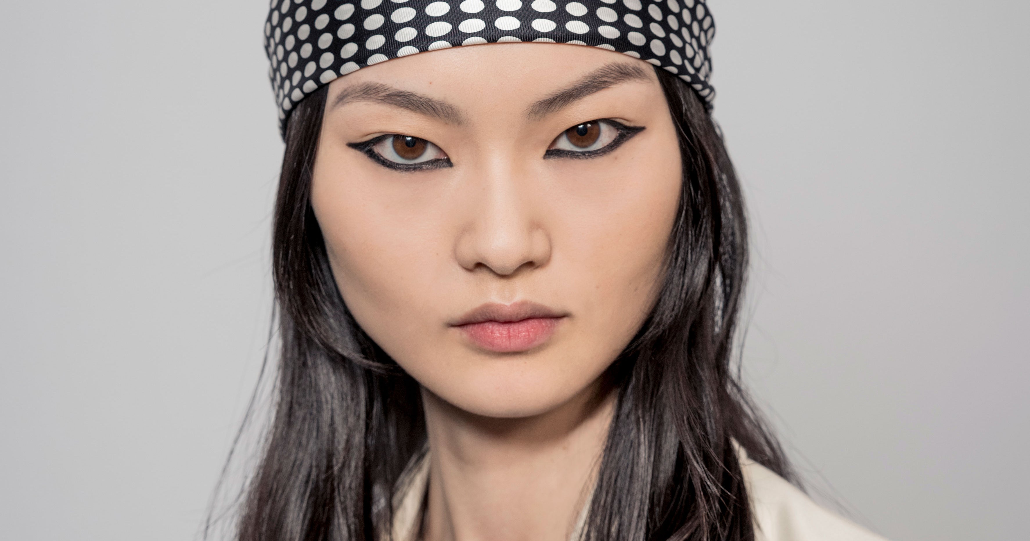 5 Parisian Beauty Trends To Try Now: Eyeliner, Skincare