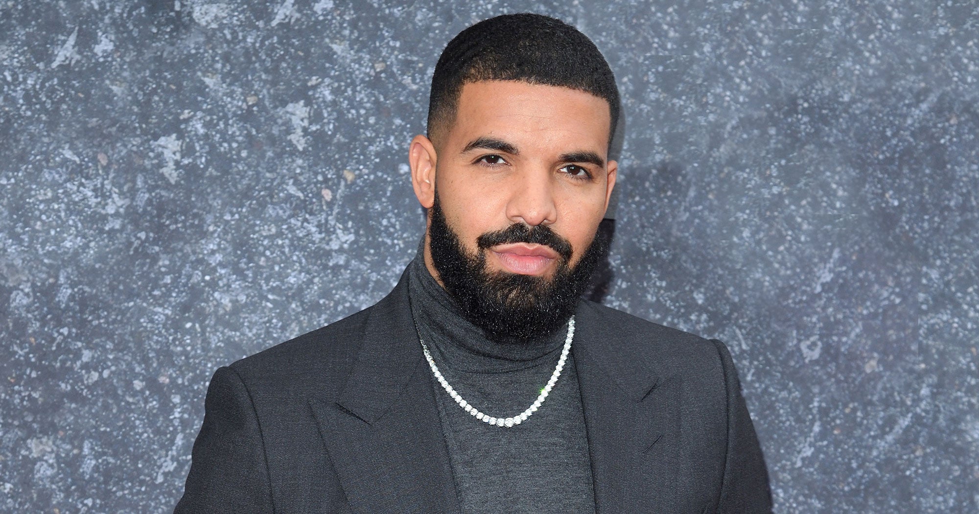 Drake Tests Negative for Coronavirus