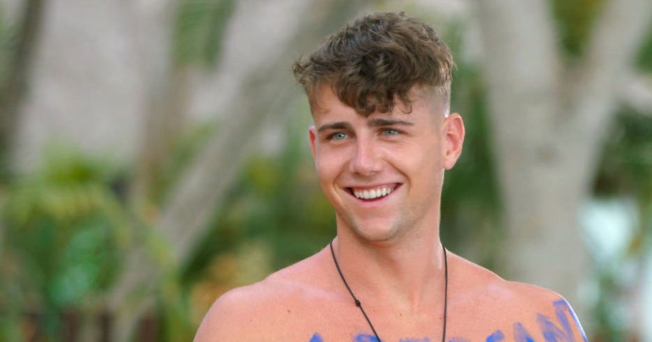 Harry Jowsey Too Hot To Handle Vs. Heartbreak Island